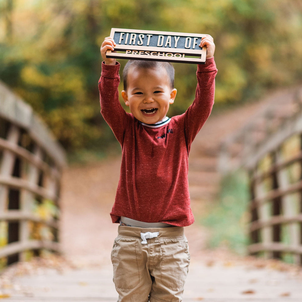 Reusable & Reversible Wood Back To School Sign – LeeMo Designs